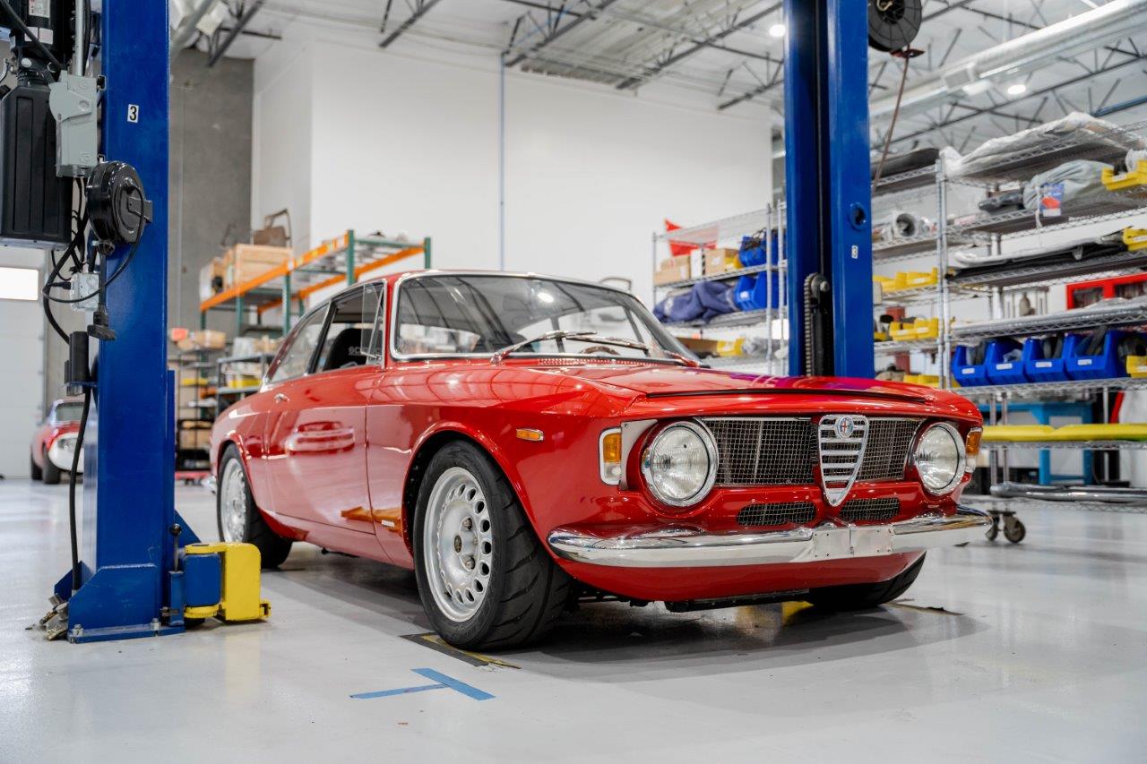 1967 Giulia Sprint GTV | Resto-mod – Dino Motorsport